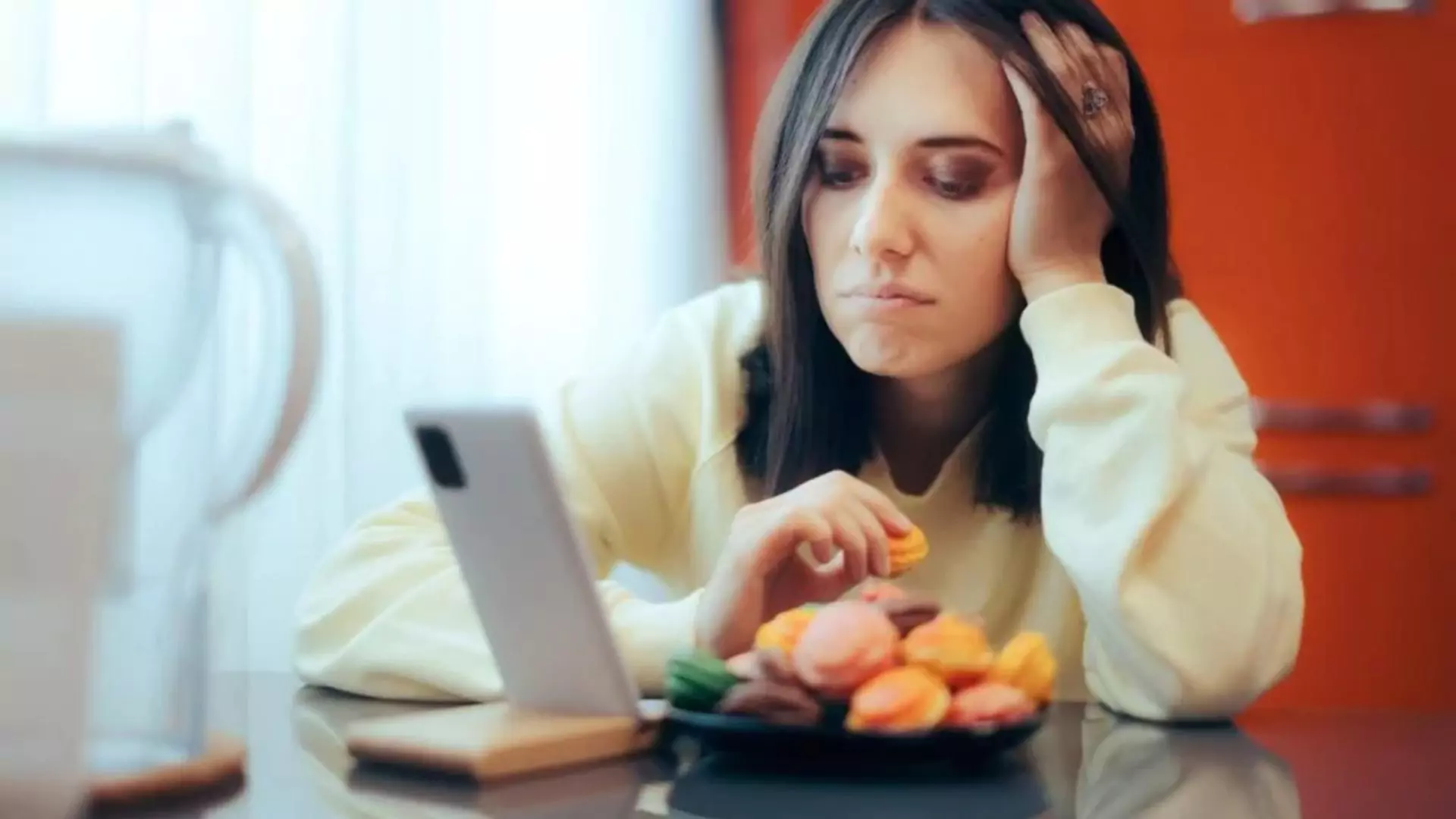 YouTube Algorithms Have Alarming Impact On Teen Girls, Push Eating ... YouTube Algorithms Have Alarming Impact On Teen Girls, Push Eating ...